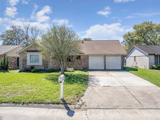 1603 E Baker Rd, Baytown, TX 77521