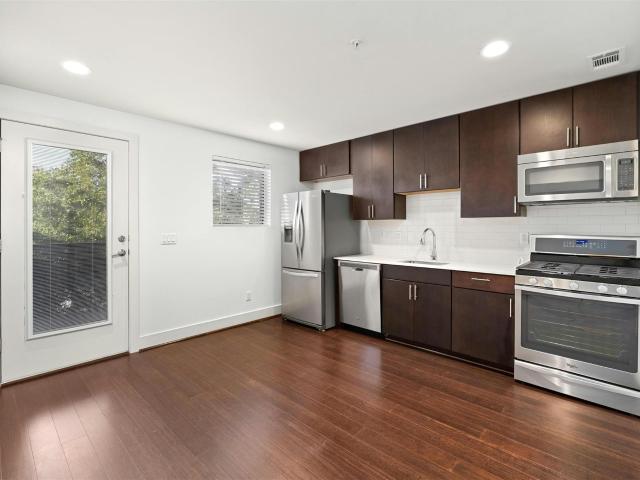 1603 Enfield Rd # 301