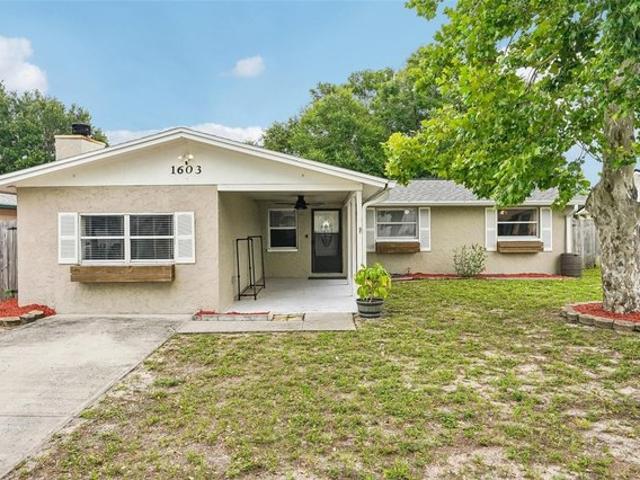 1603 Fox Run Dr, Tarpon Springs, FL 34689