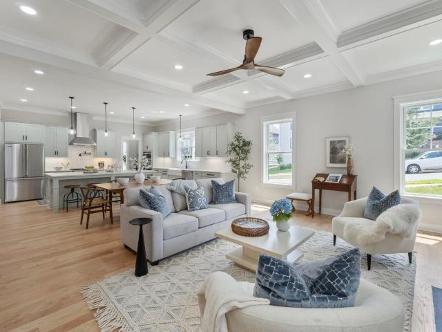 1603 griffen grove