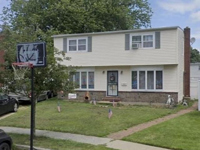 1603 Irving Ct, Bellmore, NY 11710