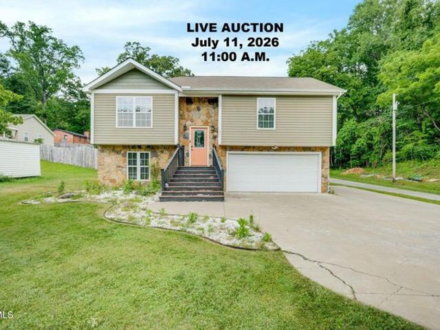 1603 Lone Oak Rd, Johnson City, TN 37604