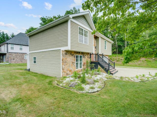 1603 Lone Oak Road