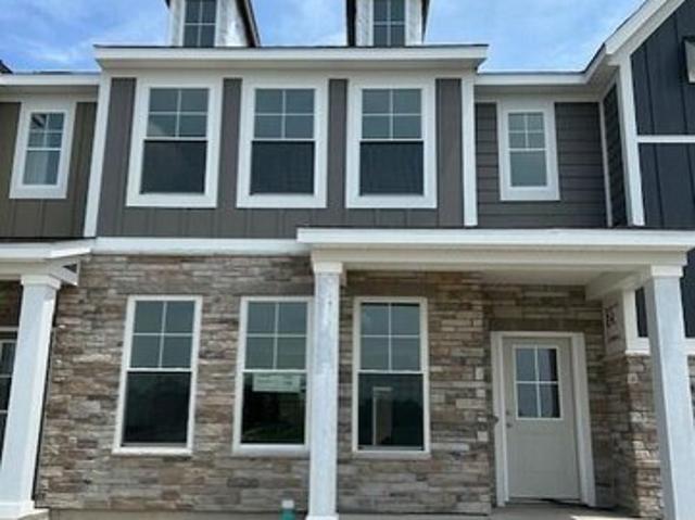 1603 Parkside Ln Unit B, Dyer, IN 46311