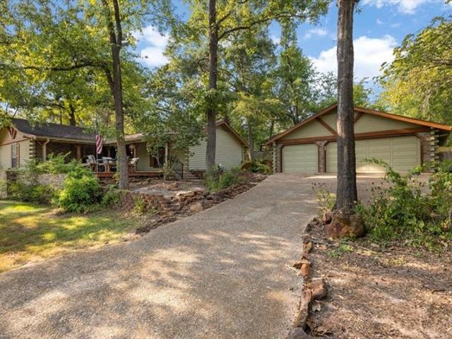 1603 Pineview Ln, Hideaway, TX 75771