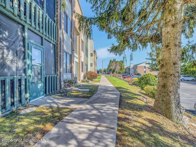 1603 Summit Pointe, Scranton, PA 18508 | MLS #SC261137 | Compass