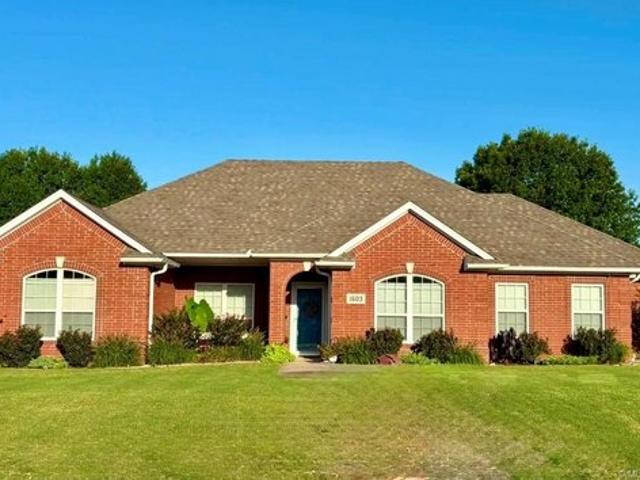 1603 Tara Dr, Ardmore, OK 73401