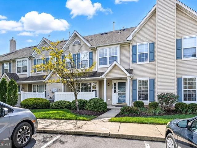 1603 Wharton Rd, Mount Laurel, NJ 08054