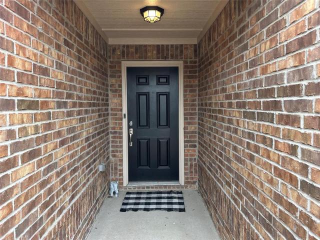 1603 White Mountain Way