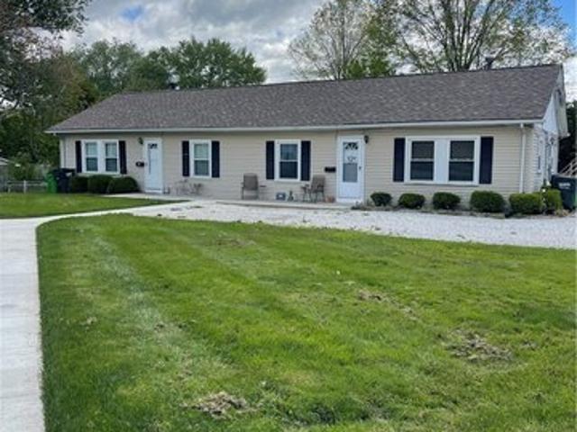 160 162 N State St, Rittman, OH 44270