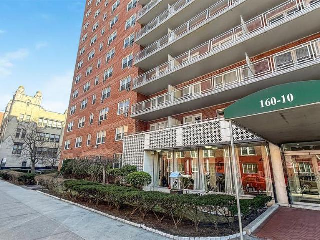 160 1 th Avenue 9E