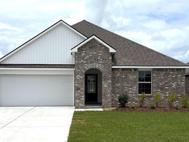 160 Cottage Cove Dr, Maurice, LA 70555