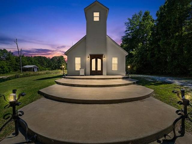 160 County Road 3342, Waskom, TX 75692