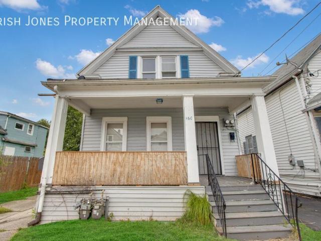 160 Courtland Ave 2 beds, 1 full bath