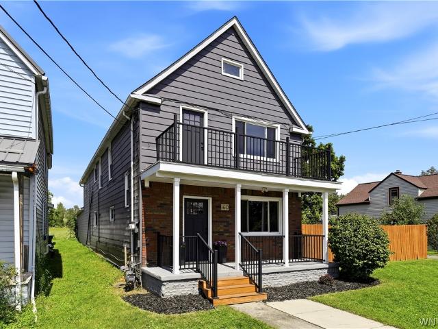 160 Como Park Boulevard