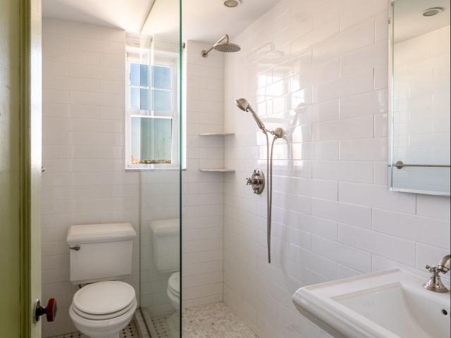 160 Cabrini Blvd, New York, NY