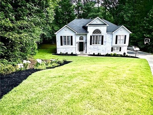 160 Camden Woods Pl, Dallas, GA 30157