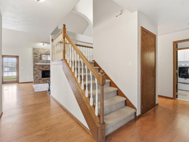 160 captains court