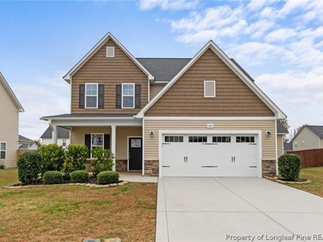 160 Chatfield Dr, Raeford, NC 28376