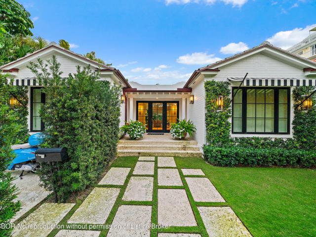 160 Chilean Ave, Palm Beach, FL 33480 | MLS #26 211