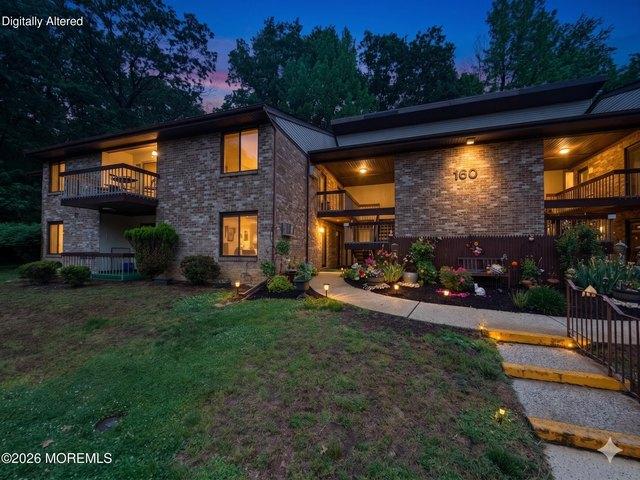 160 Cross Slope Ct Unit A, Manalapan, NJ 07726