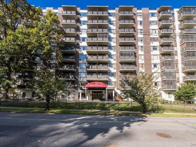 160 Academy St Apt 10N, Poughkeepsie, NY 12601