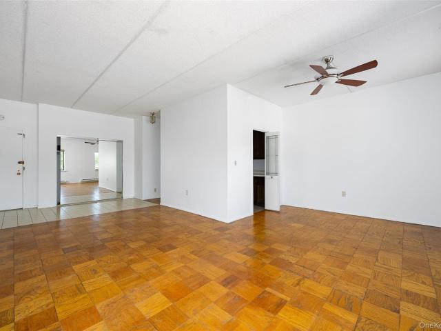 160 Academy Street 1E