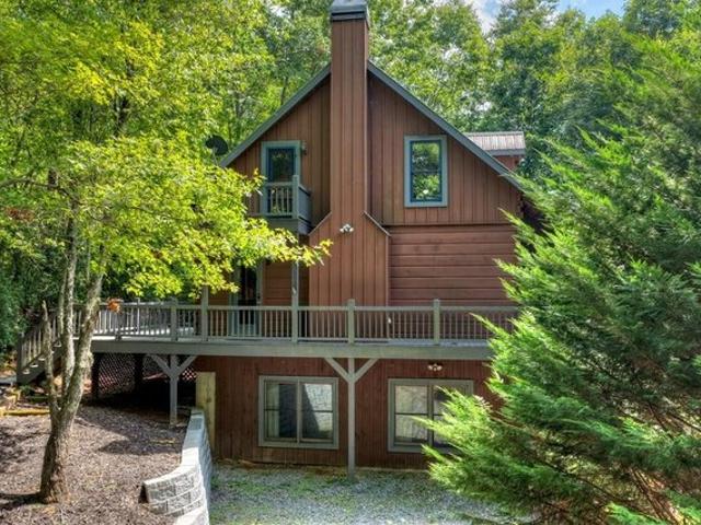 160 Adams Cir, Mineral Bluff, GA 30559