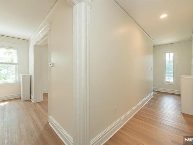 160 Bloomfield Avenue # B