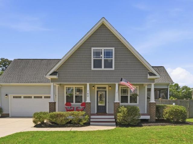 160 Braddock Dr, Lillington, NC 27546