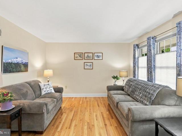 160 Dartmouth Lane