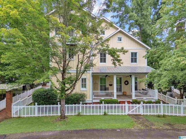 160 Drennen Park Cir, Hayden, AL 35079