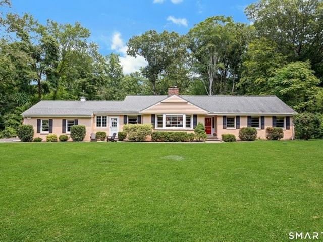 160 Eden Rd, Stamford, CT 06907
