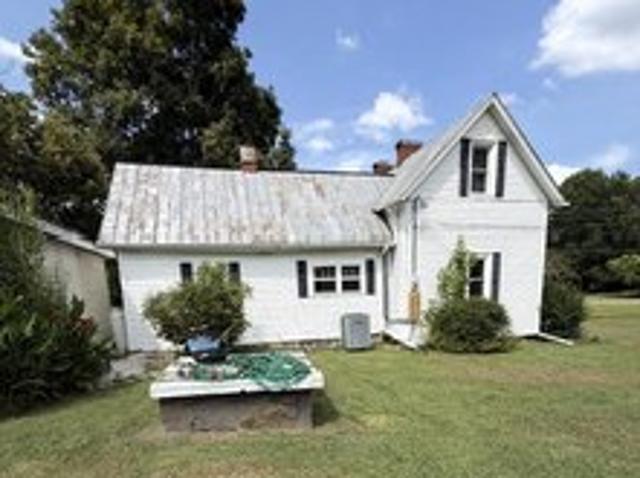 160 Fox Glen Rd, Chuckey, TN 37641