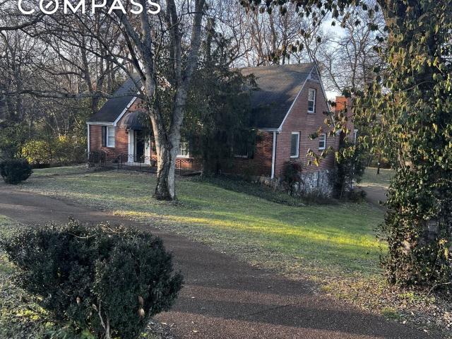 160 Haverford Ave, Nashville, TN