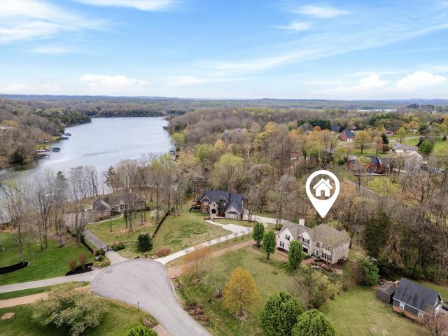 160 Hidden Cove Ct