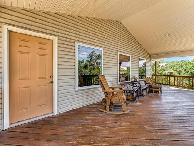160 Hill Dr, Branson, MO 65616