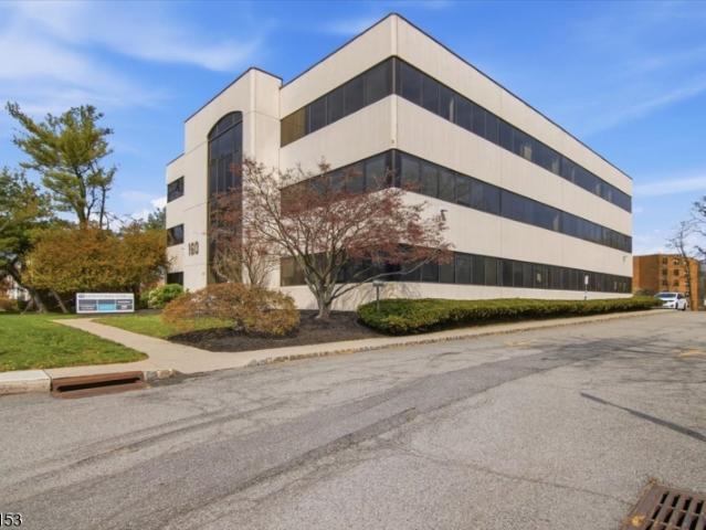 160 Littleton Rd