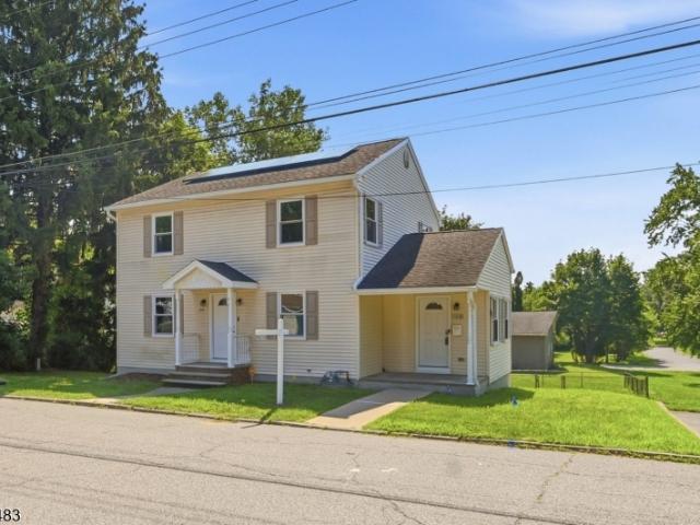 160 Lincoln Ave