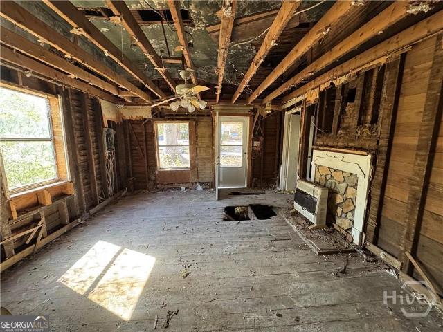 160 Macon Avenue