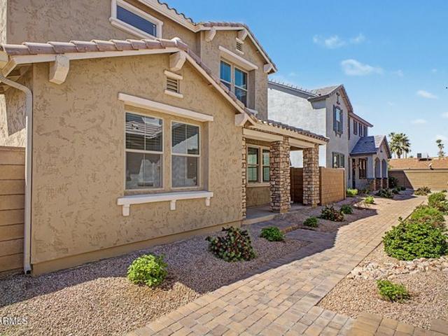 160 N 56th Pl, Mesa, AZ 85205