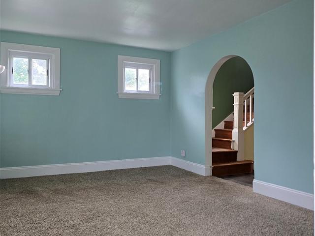 160 N Duffy Rd