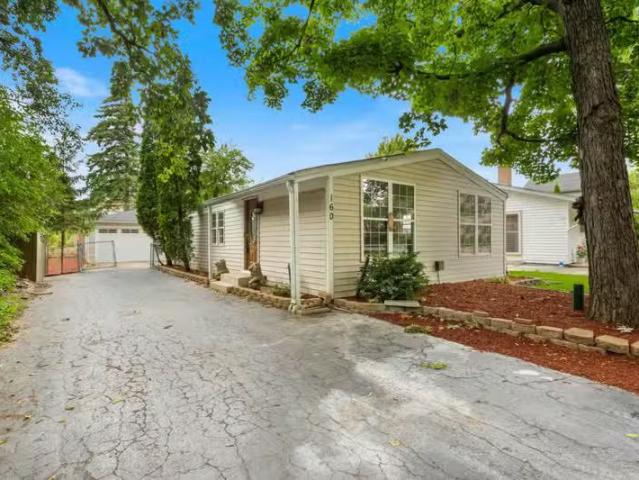 160 N MAPLE AVE, WOOD DALE, IL 60191 Single Family Residence F.