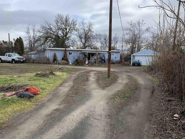 160 NE Rose, College Place, WA 99362