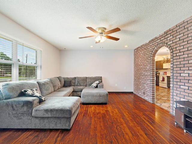 160 NW 28th Street