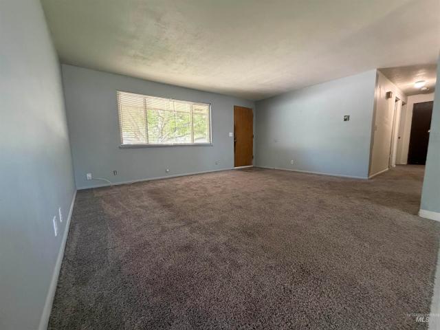 160 S 11th East