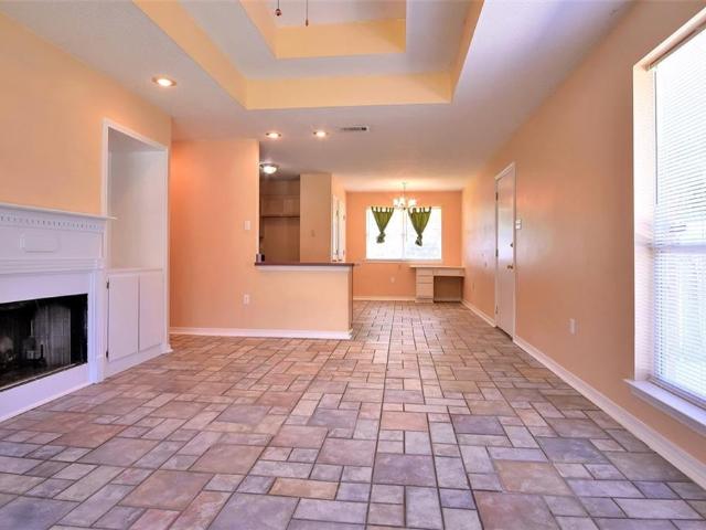160 S Cherrywood Lane