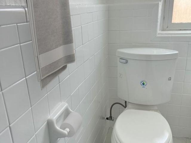 160 S. Gramercy Pl. 1 Bedroom Apartment for Rent at 160 S Gramercy Pl, Los Angeles, CA 90004 Greater Wilshire