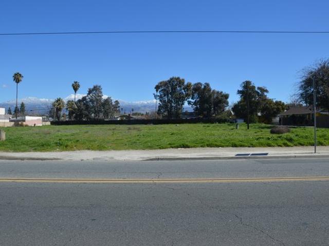 160 S San Jacinto St, Hemet, CA 92543