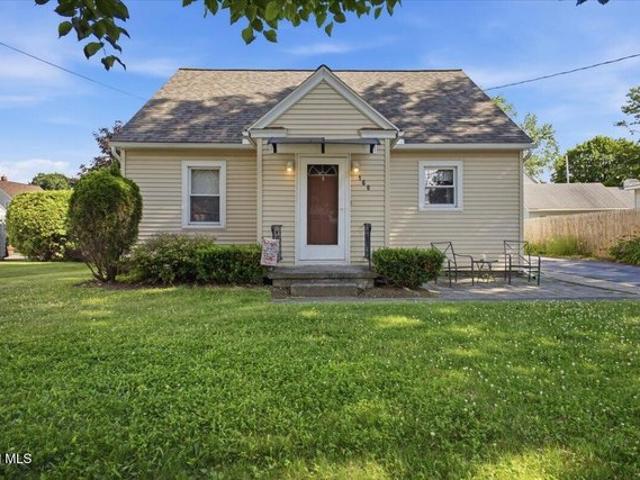 160 Sanford St, Glens Falls, NY 12801